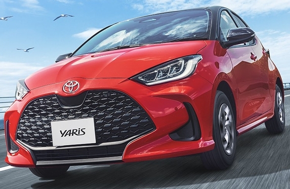 新・ヤリスヤリスクロス